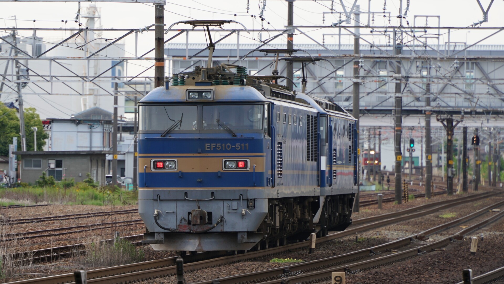 2025年5月8日 今朝の写真 EF510-511と12 : Rail Scope