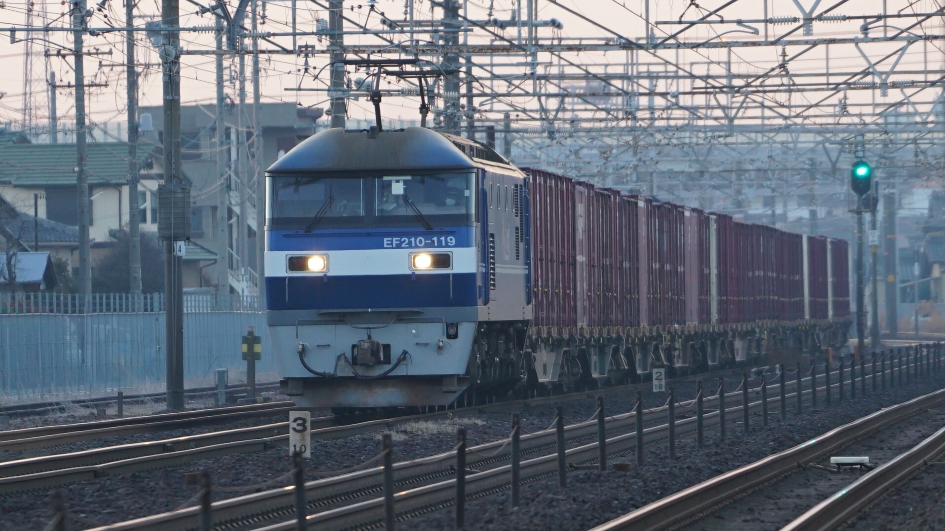 2025年1月14日 今朝の写真 EF510-3と11 : Rail Scope