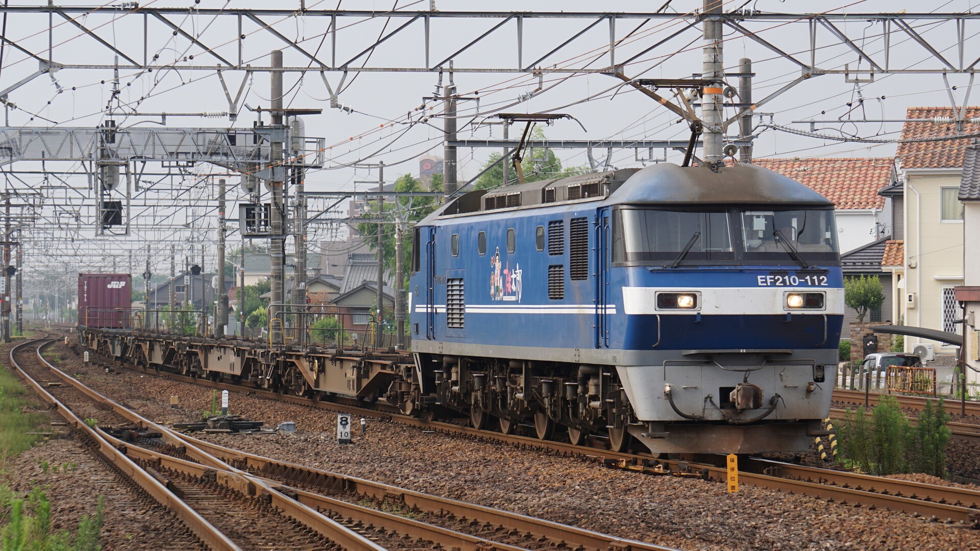 2025年7月8日 今朝の写真 EF210-355とDF200-205 : Rail Scope