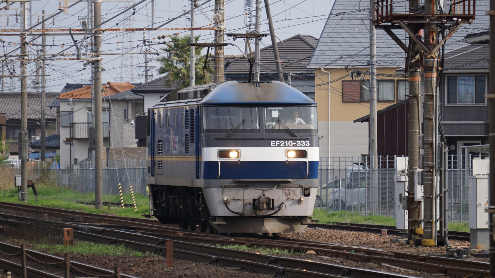 2025年4月22日 今朝の写真 EF210-333とEF510-15 : Rail Scope