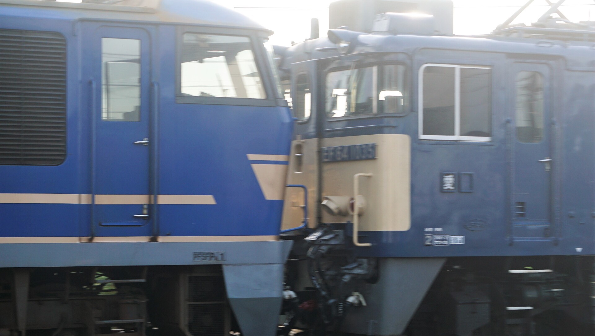 2022年9月13日 今朝の写真 EF64-1035＋EF510-502 : Rail Scope