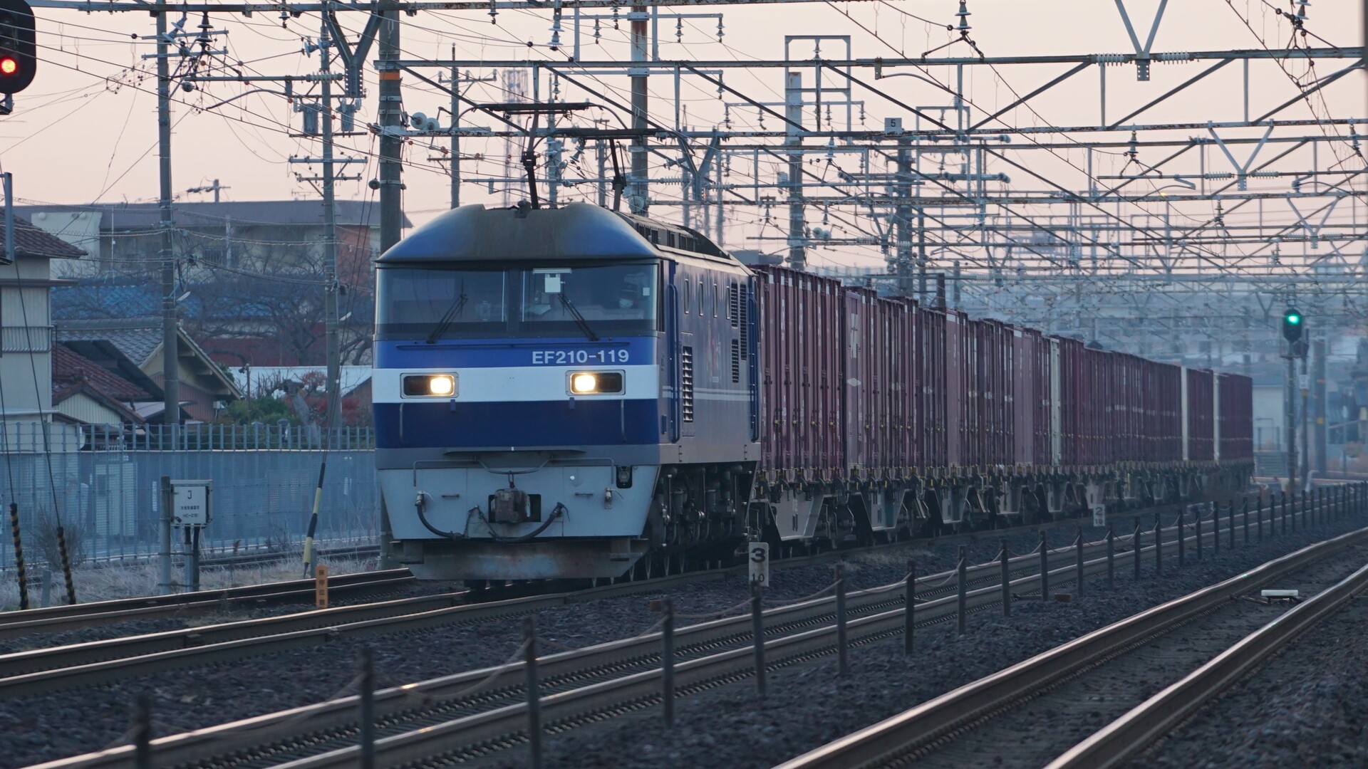 2025年1月14日 今朝の写真 EF510-3と11 : Rail Scope