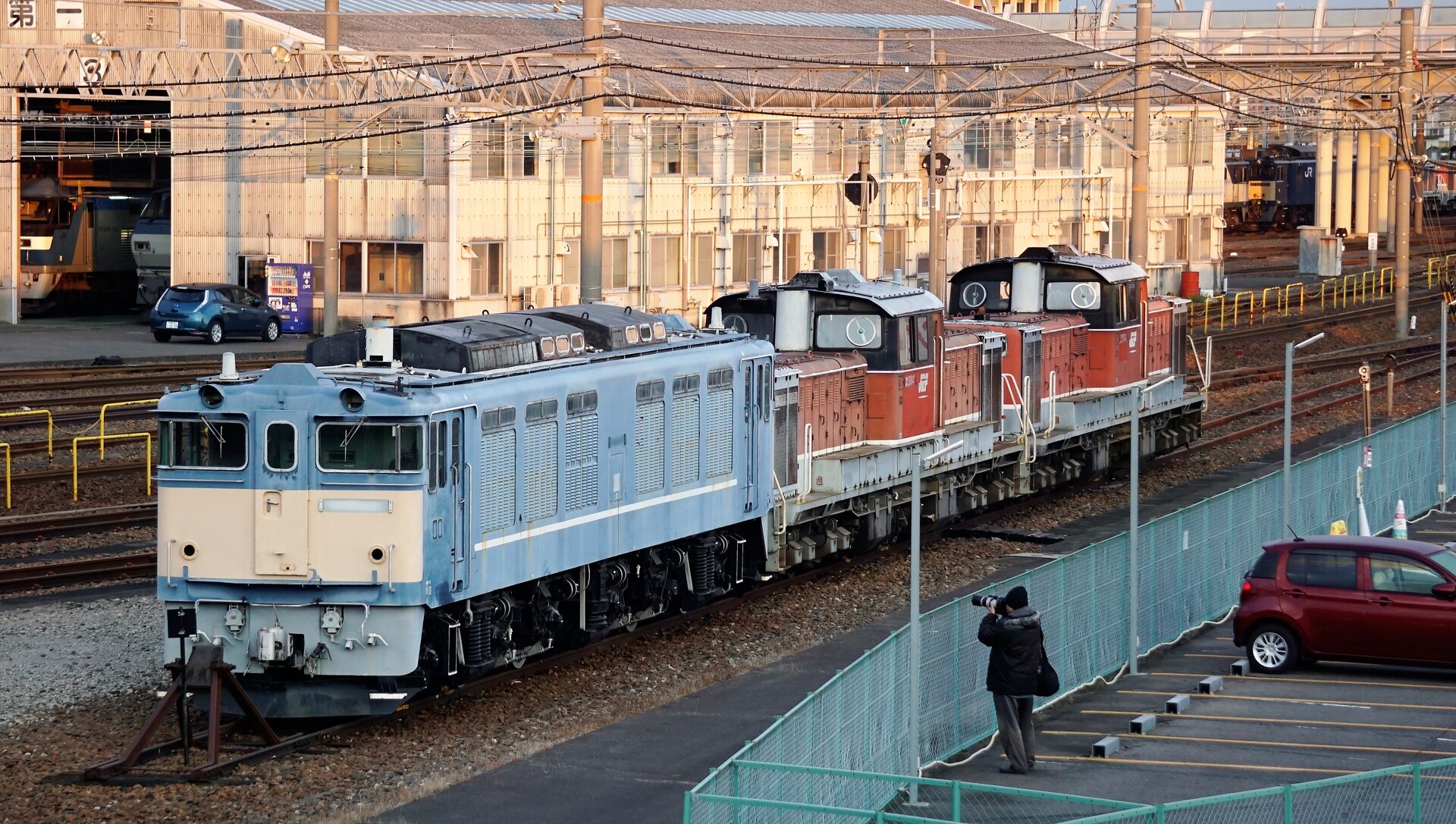 最後の朝を迎えたDD51-1146、1147、そしてEF64-77 : Rail Scope
