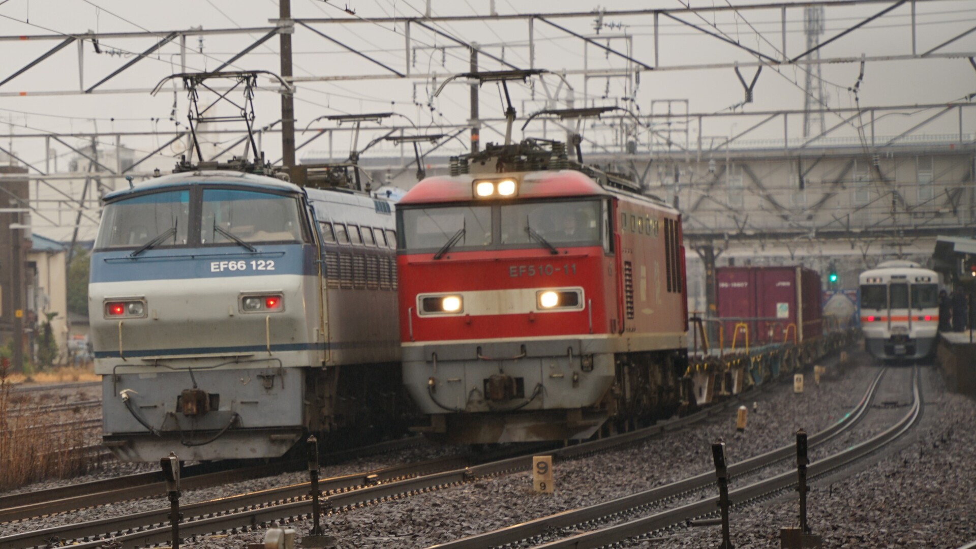 2024年2月19日 今朝の写真 EF66-122とEF510-11 : Rail Scope
