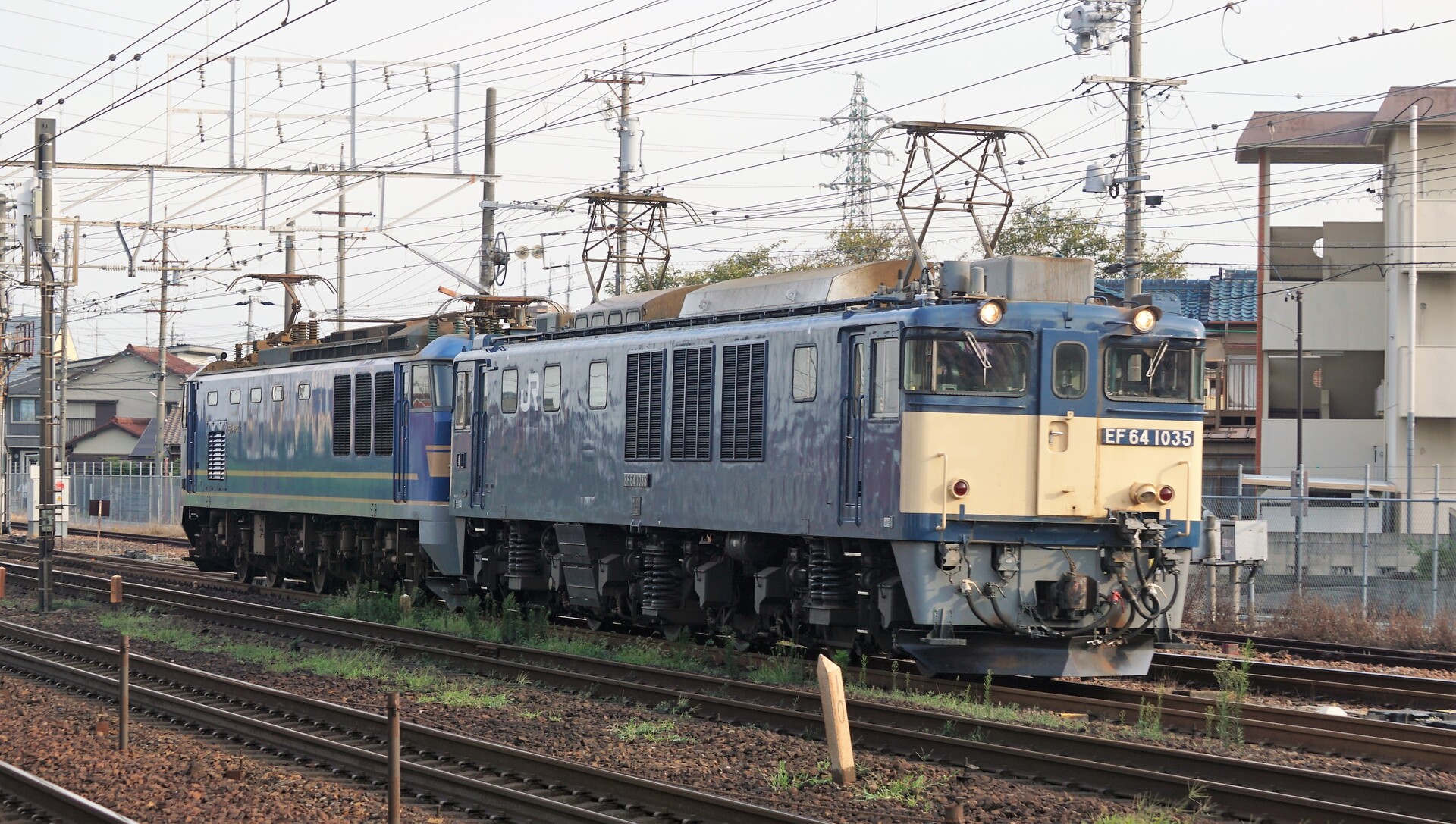 2022年9月13日 今朝の写真 EF64-1035＋EF510-502 : Rail Scope
