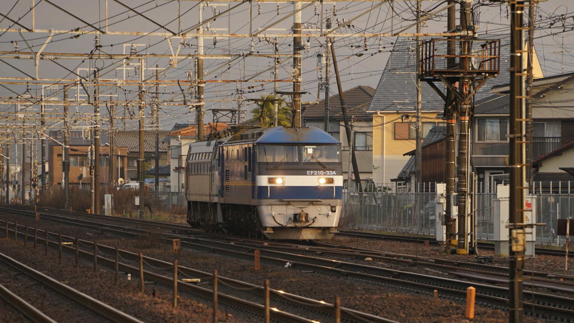 2024年2月20日 今朝の写真 EF66-122とEF510-506 : Rail Scope