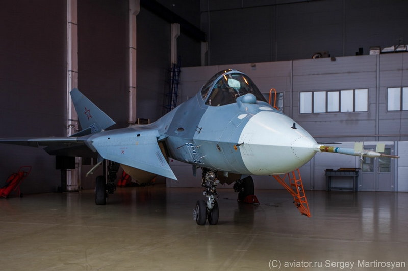 ロシア製ステルス戦闘機、写真で見る『Su-57(T-50)』のLEVCON : ZAPZAP！ 世界の面白いニュース
