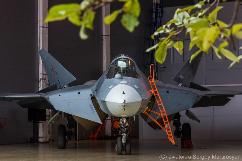 ロシア製ステルス戦闘機、写真で見る『Su-57(T-50)』のLEVCON : ZAPZAP！ 世界の面白いニュース