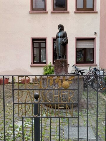 【建築＆歴史】ゲオルグ・クレーマー／『ラオシャー夫人の噴水』 Georg Kraemer/Frau Rauscher Brunnen ...